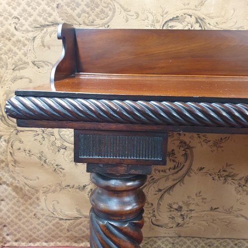 A Superb early 19th Century Irish Serving Table with rope edge banded top, barley twist supports, ha