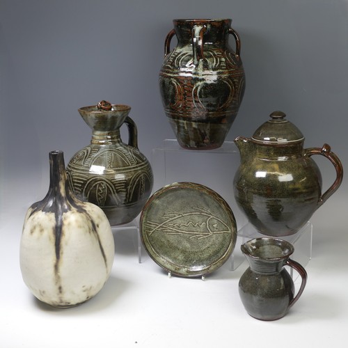 A small collection of Nigerian Abuja Studio Pottery, including; a large ...