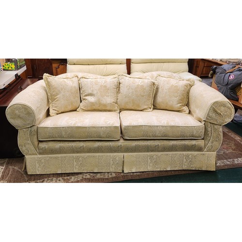 PETER GUILD FINE UPHOLSTERED 2 SEATER SOFA IN HEAVY CREAM BROCADE, WITH ...