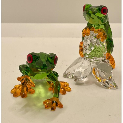 X2 SWAROVSKI GREEN AMBER AND RED GLASS TREE FROGS SIGNED