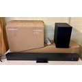 BOXED SAMSUNG SOUNDBAR WITH BASS BOX R/C Q700D