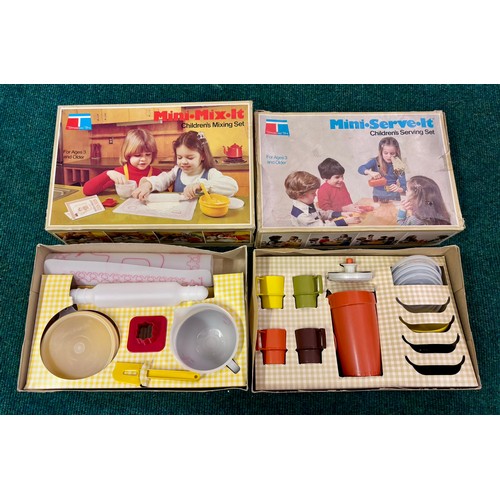 TWO BOXED TUPPERWARE TOYS - MINI MIX IT AND MINI SERVE IT SETS - IN ...