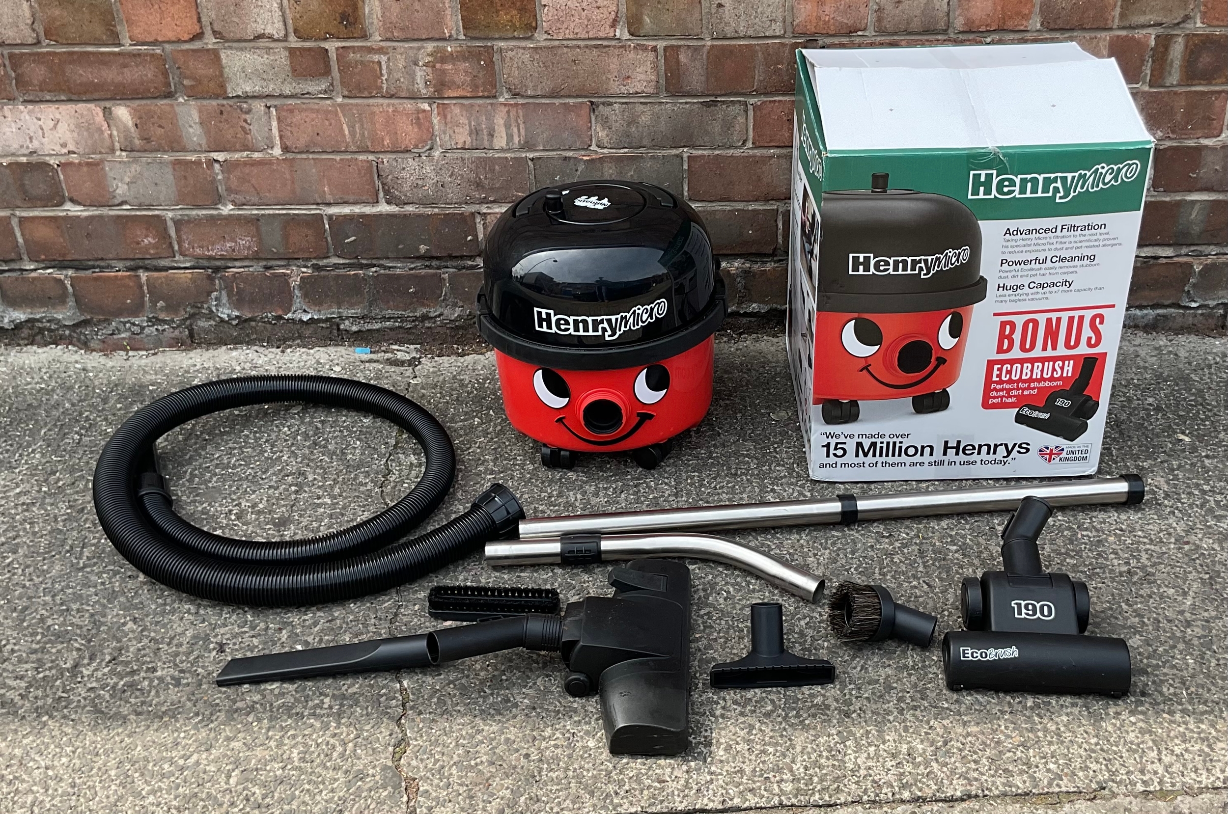 BOXED HENRY MICRO HVR300M VACUUM CLEANER WITH HEADS AND ACCESSORIES
