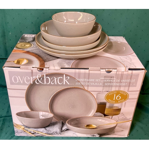 BOXED 20 PIECE OVER AND BACK STONEWARE DINNERWARE SET - 6 LARGE PLATES ...