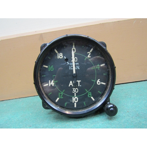 A WW2 Air Ministry MK XV1A altimeter, part no 6A/1537, serial no 1133/43