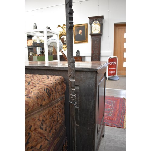 Tribal interest a late 19th/early 20th Century Batak magic staff of ...