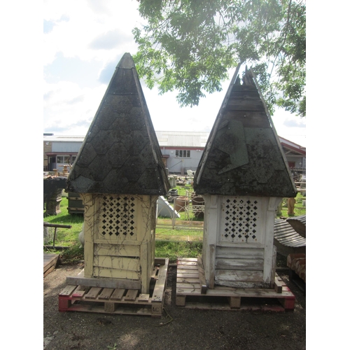 A near pair of early 20th Century wooden roof finials, Gothic styling ...