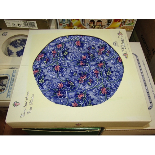 A box of Ringtons Tea collectables incl. a teapot, a street scene ...