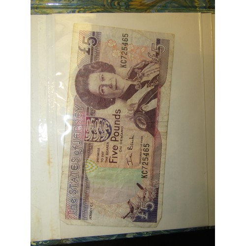 A collection of predominantly Guernsey & Jersey bank notes, including ...