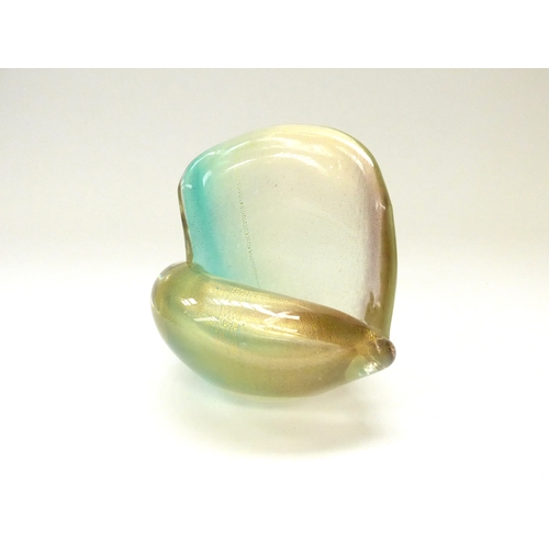 An Archimede Seguso large Polveri Murano glass conch shell form ...