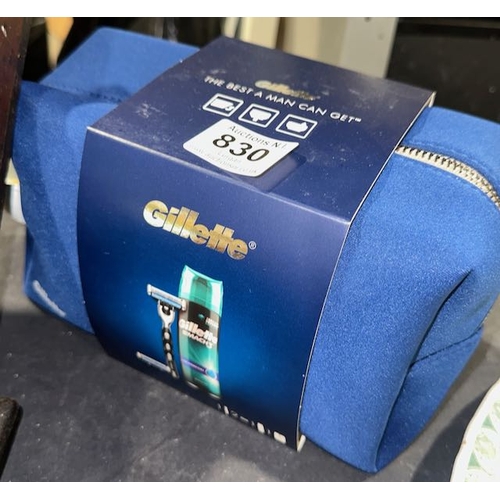 Gillette Wash Bag Gift Set