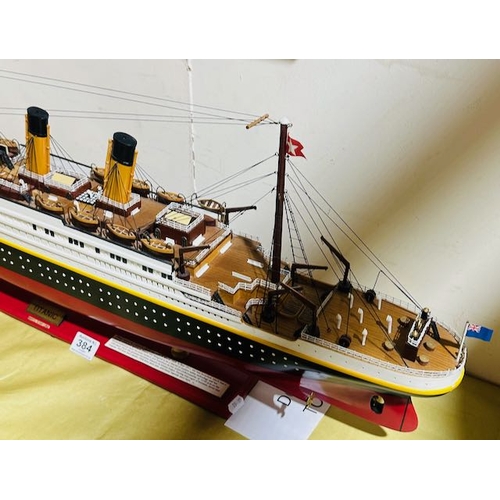 Extra Large Titanic Model - Appx 3'6x1'3