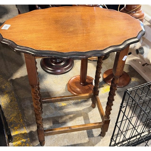 Vintage Shaped Occassional Table With Barley Twist Legs