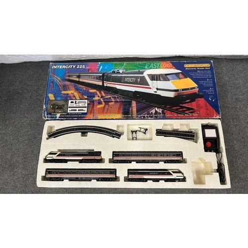 HORNBY INTERCITY 225 TRAIN SET/USED