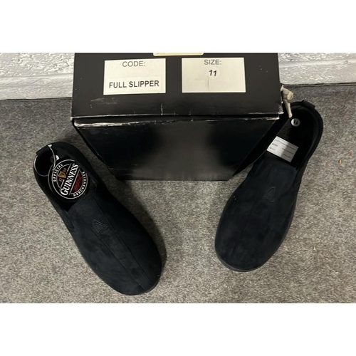 GUINNESS SLIPPERS SIZE 11 / UNUSED