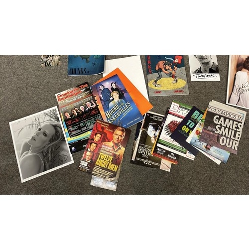 MIXED SIGNED CELEBRITY ITEMS