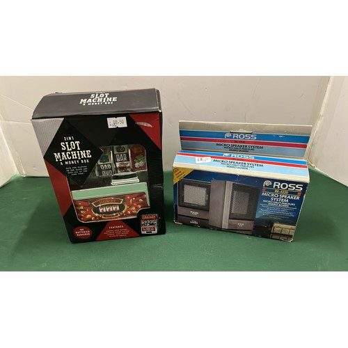 SLOT MACHINE MONEY BOX AND SPEAKERS