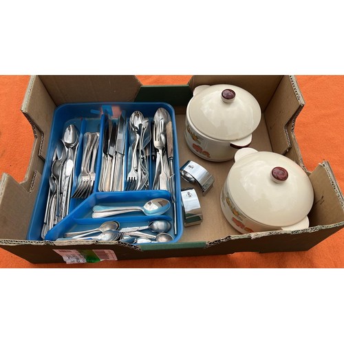 CUTLERY AND COOK POTS