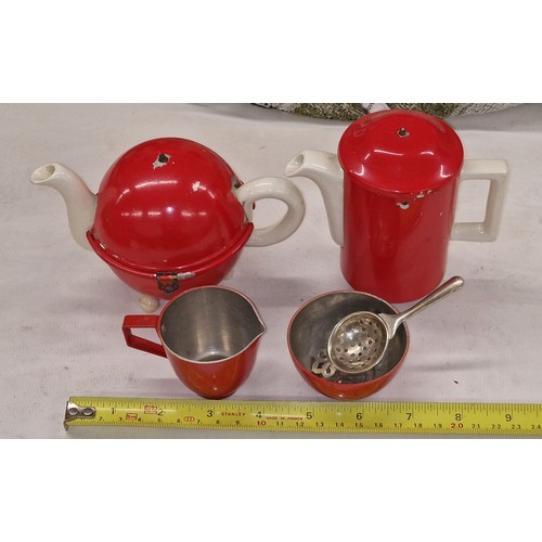 Small vintage Heatmaster one person mini teapot, hot water pot, milk ...