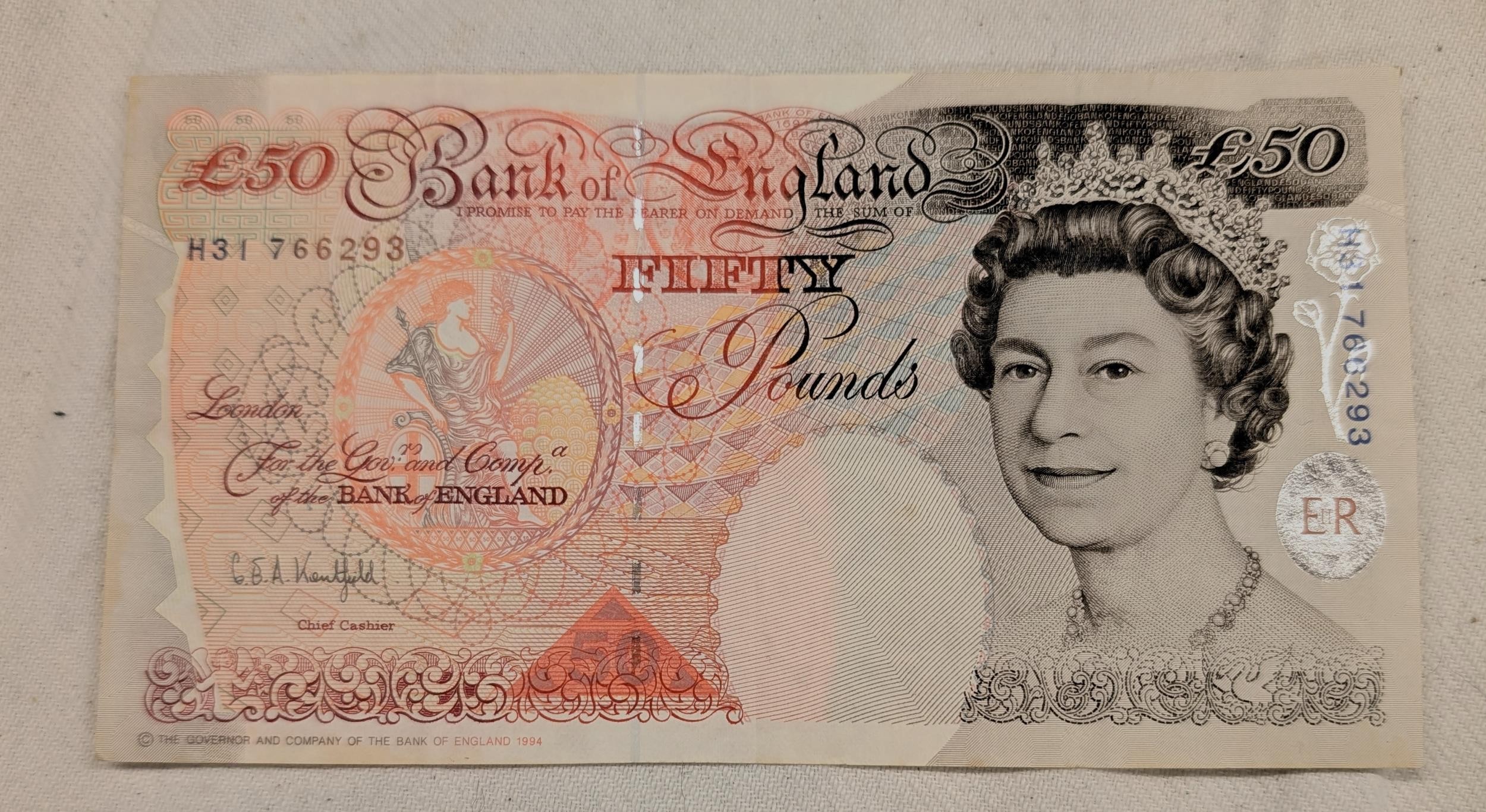 Sir John Houblon £50 - Kentfield UK £50 bank note in very good condition