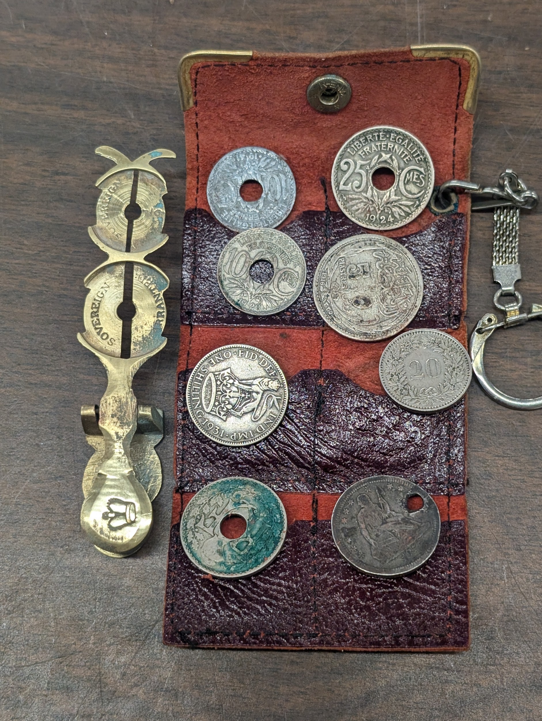 Brass sovereign /half sovereign scales and leather coin pouch keyring ...