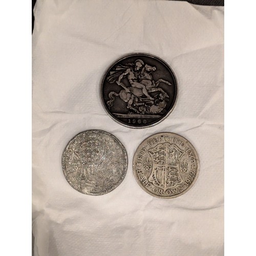 Trio of silver coins being 1900 crown (VG), 1928 and 1929 half crowns ...