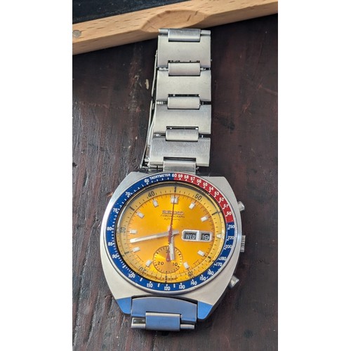 Working Col. William Pogue Seiko automatic chronograph watch, in very ...