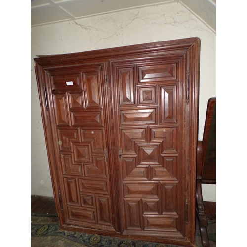 LARGE FIELDED PANEL CONTINENTAL WARDROBE (SLIGHT DAMAGE) 186x147x57cm