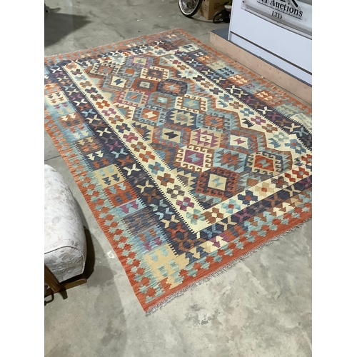 Quality retro style rug - 10ftx7ft