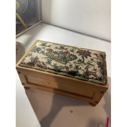 Pretty padded wooden box filled with costume jewellery includes ...