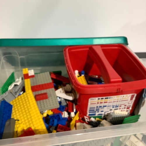 Tub of lego