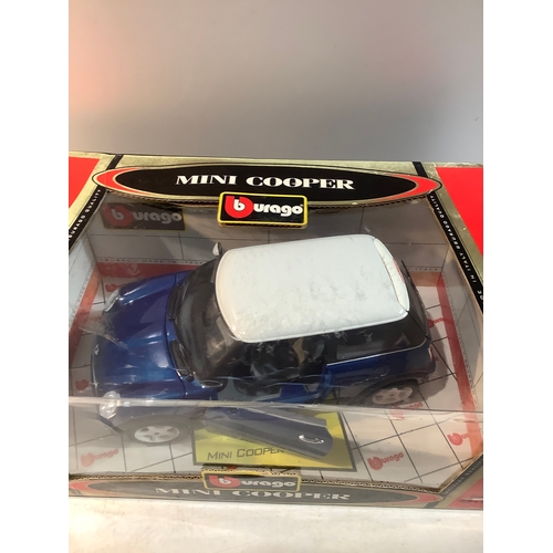Burago 1.18 Mini cooper