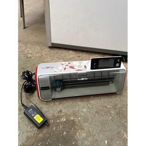 Brother Scan N Cut CM100 crafting machine