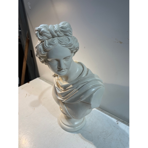 Ceramic bust of Greek man - 40cm tall - good condition