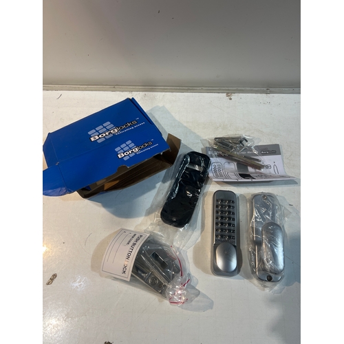 Borg locks combination door lock - looks unused