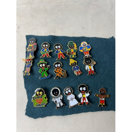 Collectible golly pin badges inc Scarecrow, doctor and fireman