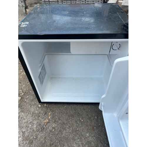 Cookology chest freezer, plus inventor mini fridge