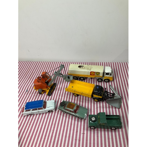 Box of 1960’s -70’s Dinky corgi models