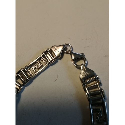 Silver bracelet Designer style 14.32 grams