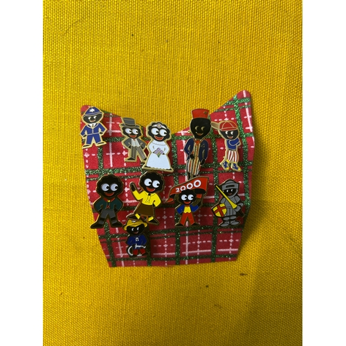 Set of 10 collectible Golly pin badges