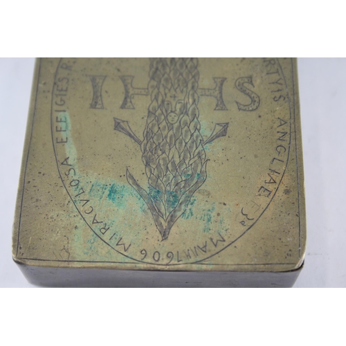 Antique / Vintage Brass Novelty 'Garnet Straw' Tobacciana Snuff Box