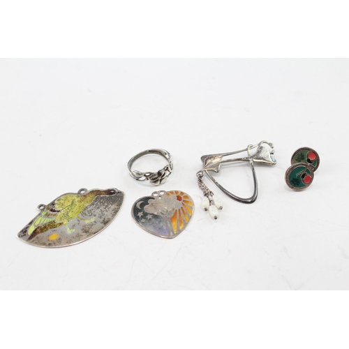 Collection of Sterling Silver Jewellery inc. Celtic, Enamel, Pat Chaney ...