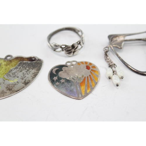 Collection of Sterling Silver Jewellery inc. Celtic, Enamel, Pat Chaney ...