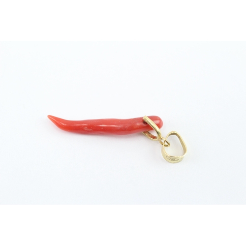 18ct gold Neapolitan horn charm (0.6g)