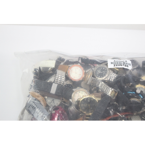 Job Lots 10KG Assorted Gents Quartz Watches Untested