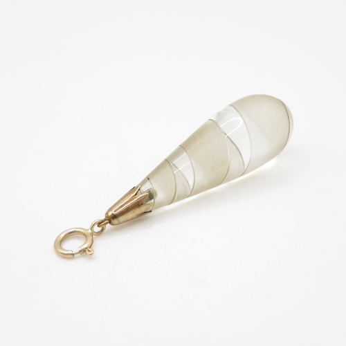 9ct gold etched rock crystal drop (6.3g)