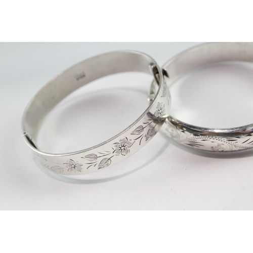 Collection of Sterling Silver Mid Century Bangle inc. Safety Chain x 3 (68g)