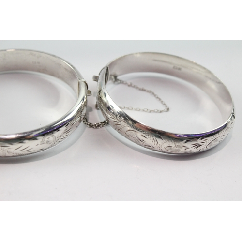 Collection of Sterling Silver Mid Century Bangle inc. Safety Chain x 3 (68g)