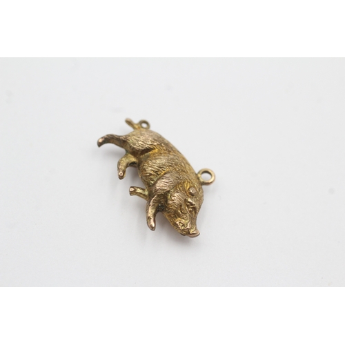 9ct gold boar charm (0.7g)