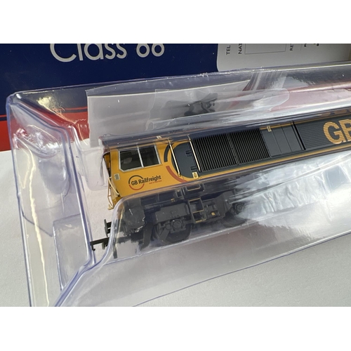 A Bachmann Branch-Line 32-980A Class 66 66728 Institution of Railway ...